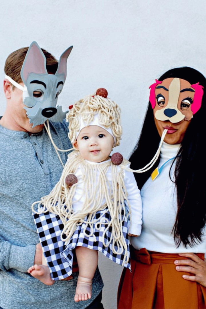 Family Halloween Costumes With A Baby- 18 New Ideas